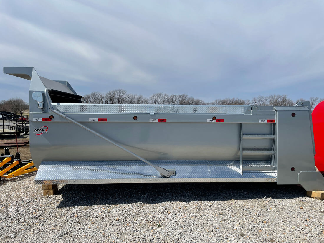 Gallery | Maxx Dump Bodies | Paden, Oklahoma | , Half Round, and Dump ...